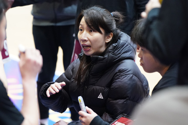 UBA佛光前進小巨蛋 4強門票上演3搶2 - 華視新聞網